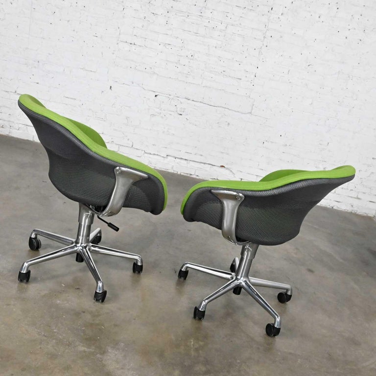 Modern Steelcase Green 5 Prong Chrome Rolling Base Coalesse Office ...