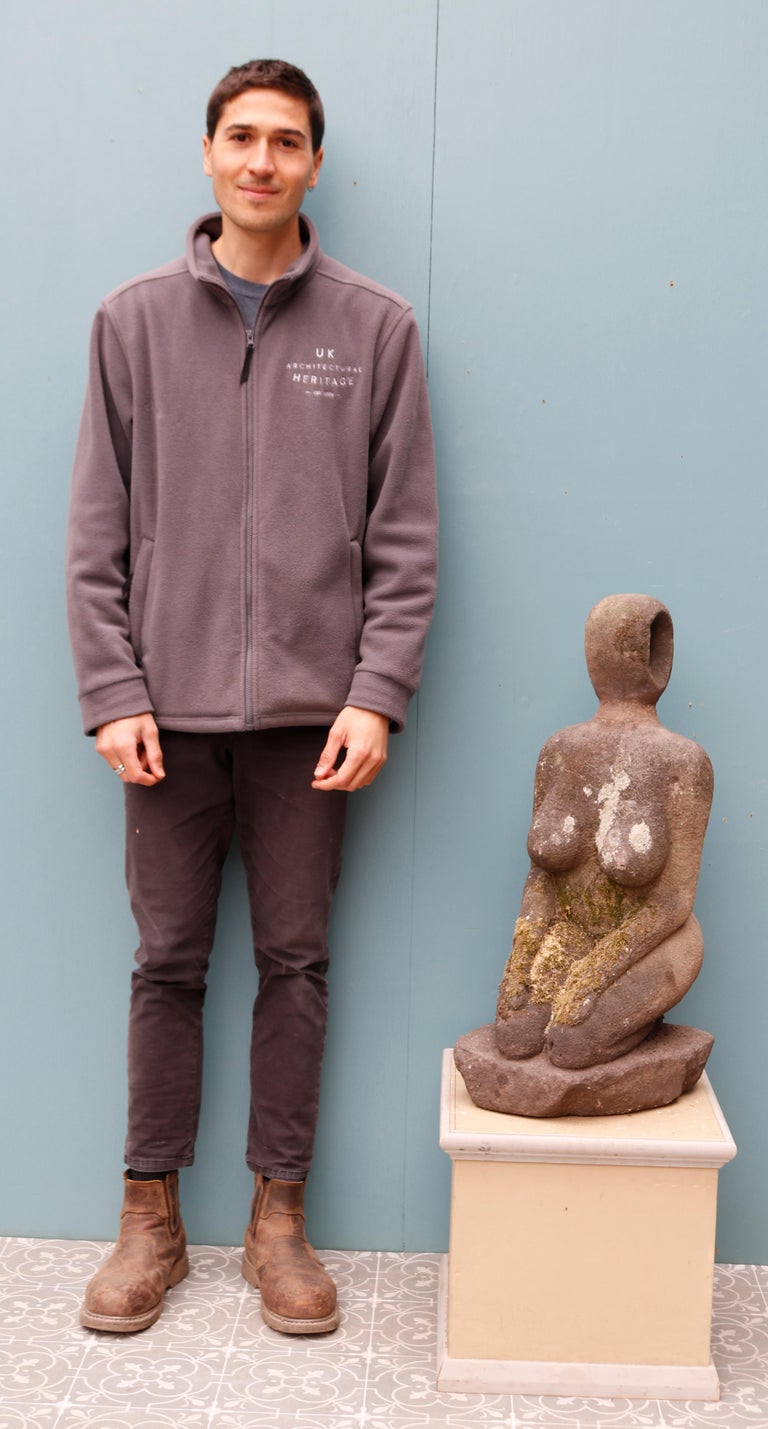 Modern Stone Sculpture of the Female Form in Abstract For Sale at 1stDibs