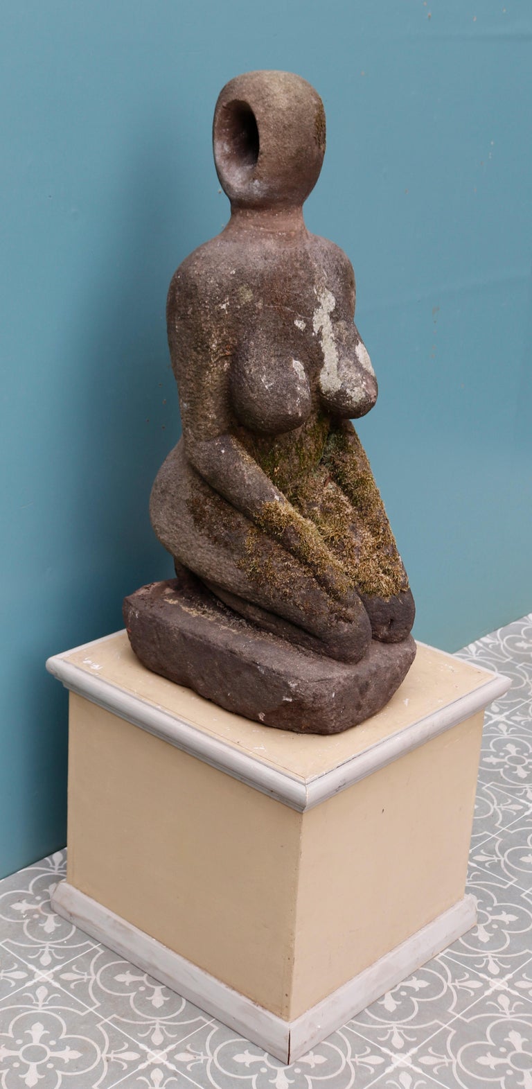 Modern Stone Sculpture of the Female Form in Abstract For Sale at 1stDibs