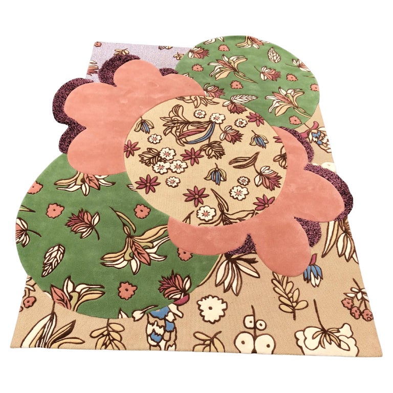 Modern Style Irregular Shape Carpet Flowers Pattern by RAG For Sale at ...