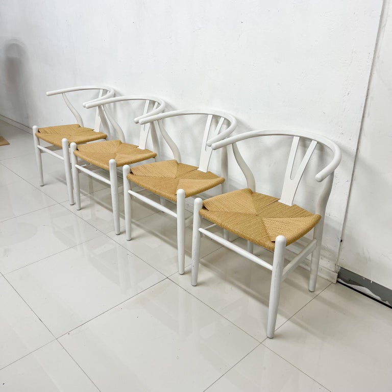 Contemporary Modern Wishbone Rope Dining Chair Set of Four in White For ...