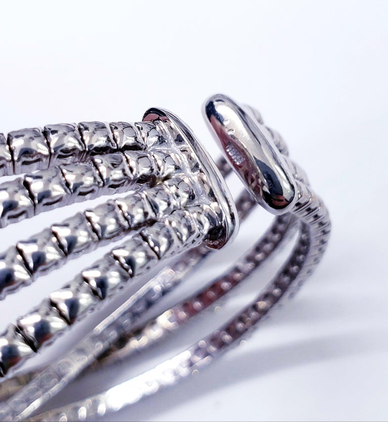 Modern Vintage 8.00 Carat White and Champagne Diamonds Bangle For Sale ...