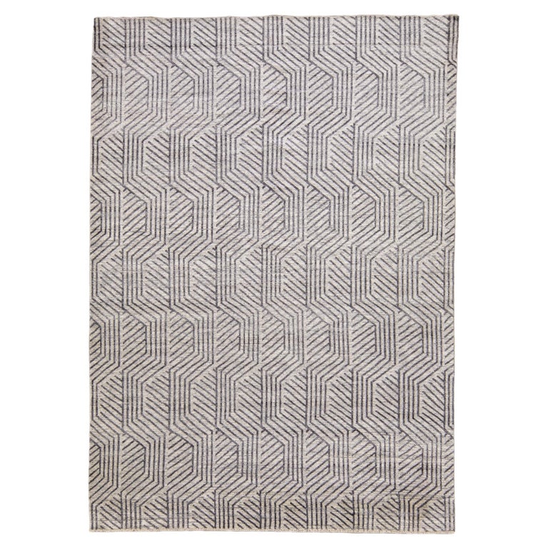 Modern Vivien Handmade Seamless Chevron Pattern Beige and Gray Wool Rug ...