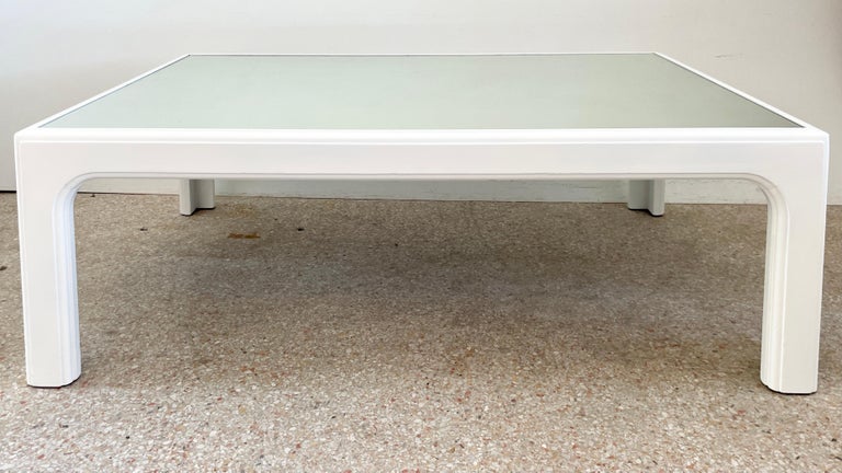 Modern White Lacquered Coffee Table with Mirror Top For Sale at 1stDibs