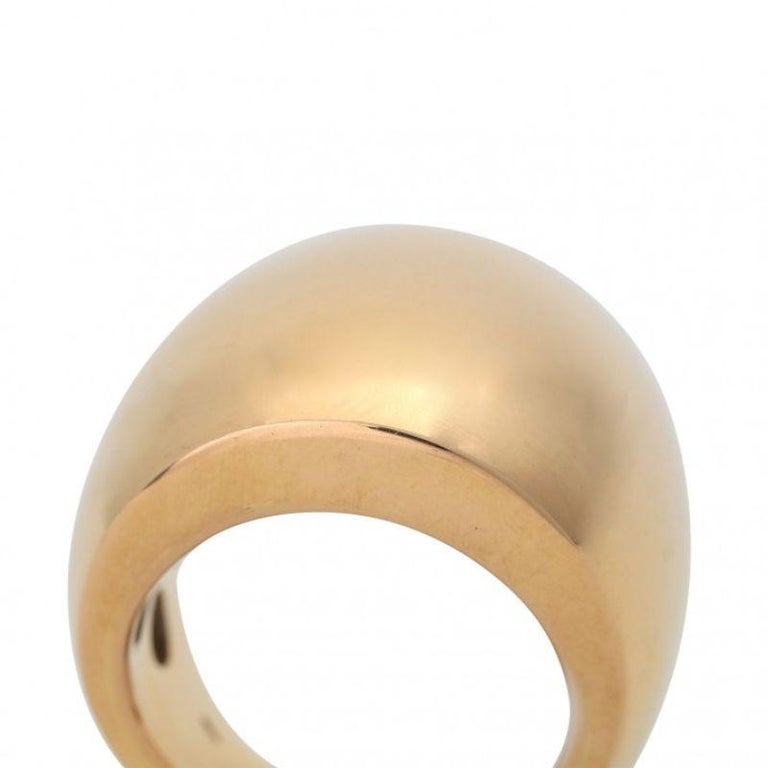 Modern Women's Ring, GG 18K For Sale at 1stDibs