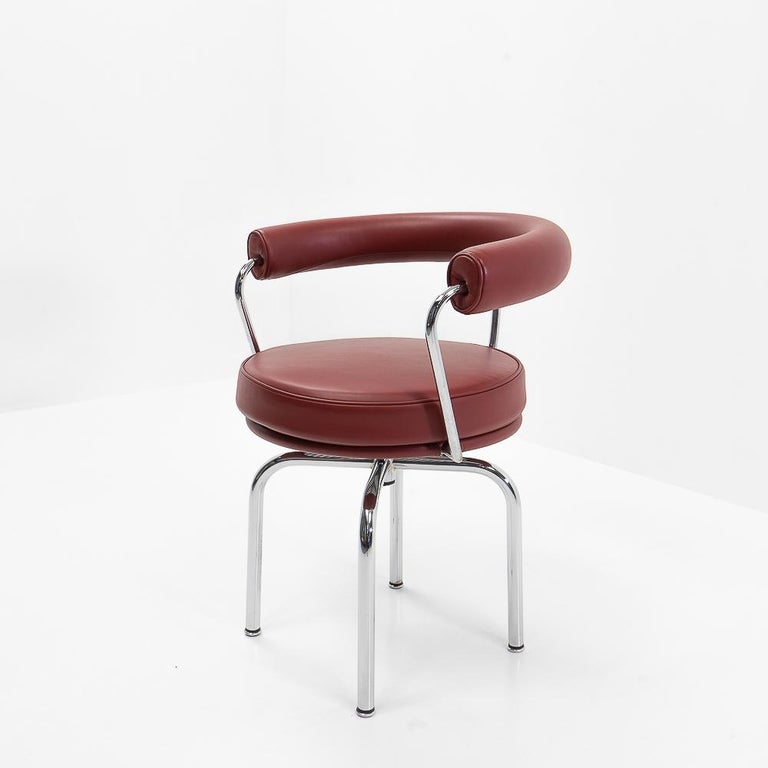 Modernist Classic LC7 Chair by Charlotte Perriand for Cassina, 1980s at ...