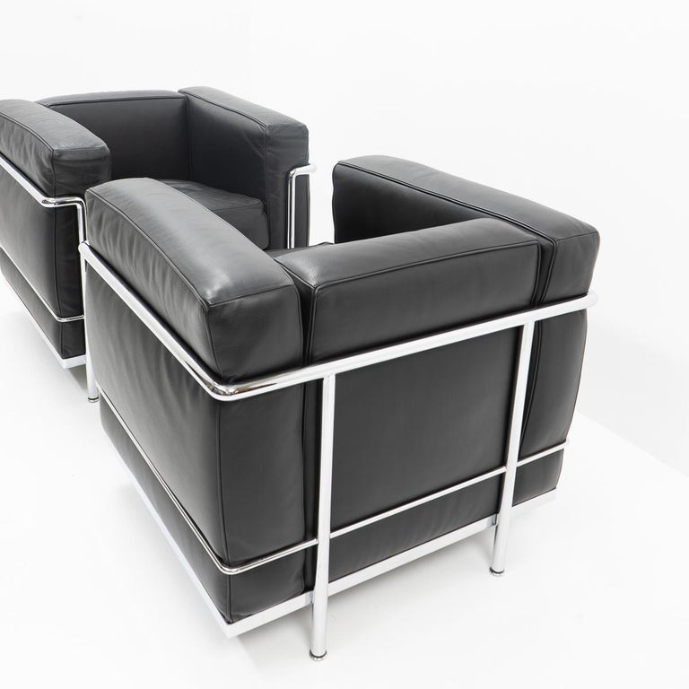 Modernist Classsic Design: LC2 Armchairs, Le Corbusier by Cassina ...