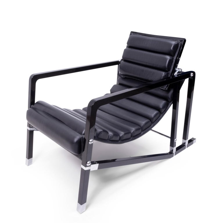 Modernist Design Classic, Eileen Gray Transat Lounge Chair at 1stDibs