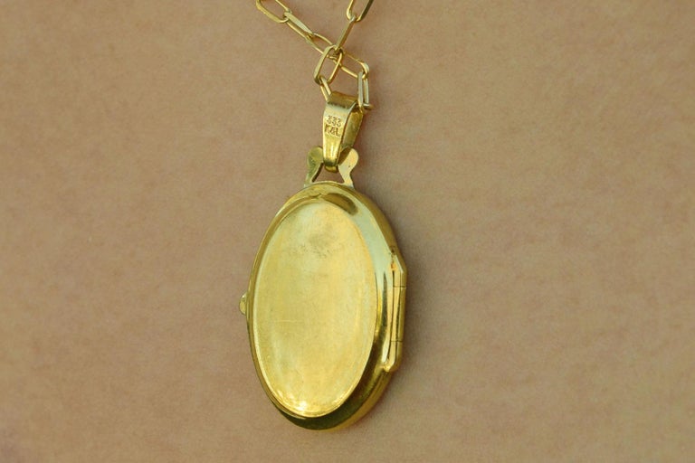 Modernist Gold Nugget Sunburst Locket For Sale at 1stDibs