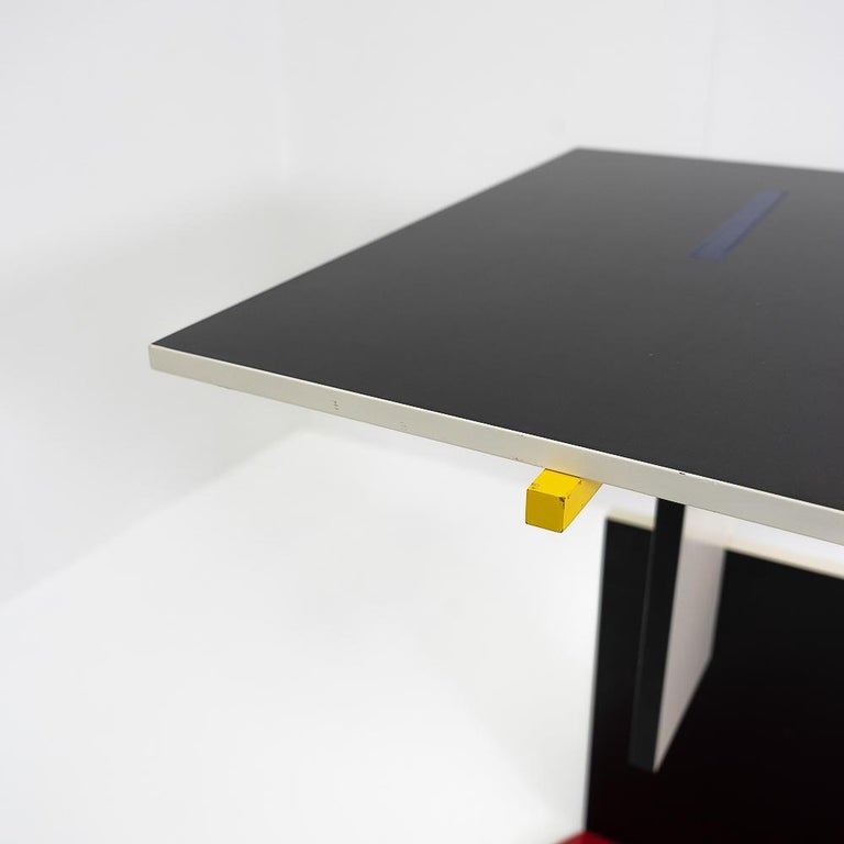 Modernist Rietveld Schroeder 1 Side Table by Cassina, 1970s at 1stDibs