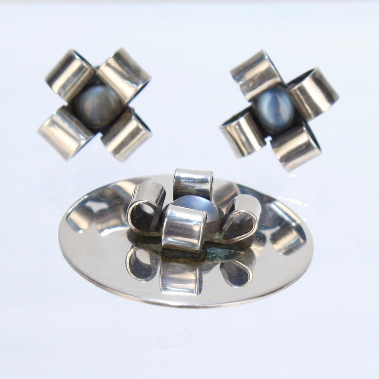 Modernist Sam Kramer Moonstone and Sterling Silver Demiparure Brooch ...