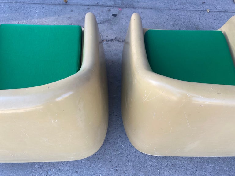 Modernist Space Age Fiberglass Pod Chairs at 1stDibs