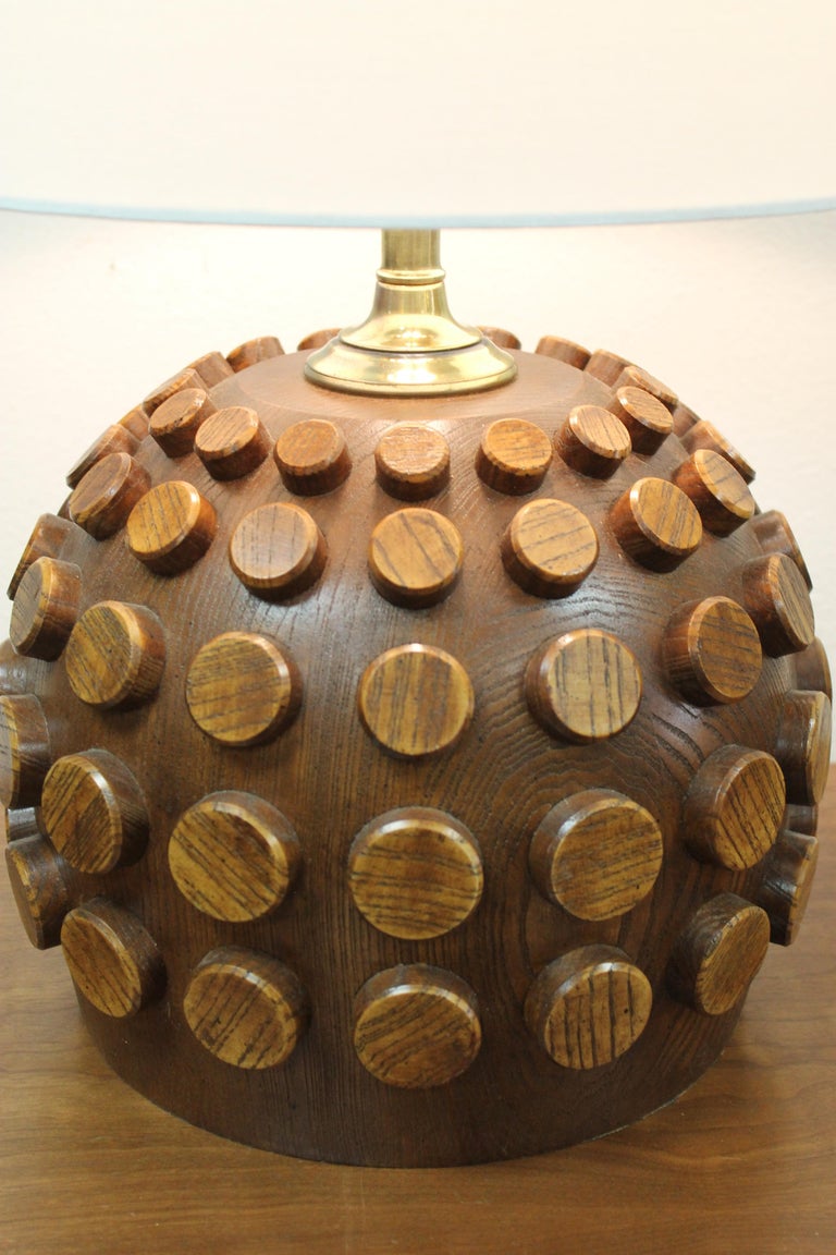 Modernist Table Lamp with Raised Discs For Sale at 1stDibs