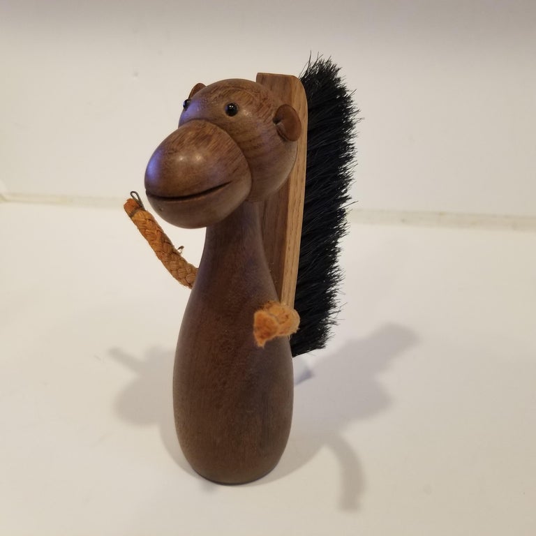 Modernist Teak Wood Squirrel Figurine Shoe Brush Italy 1960s after Kay ...