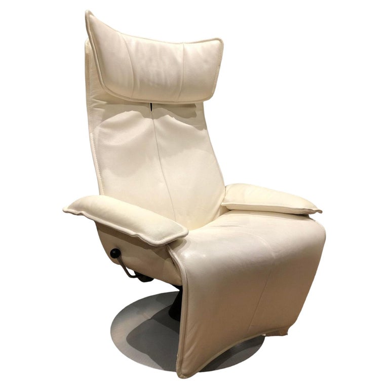 Modi Contura Zero Gravity Recliner Made by Hjellegjerde For Sale at 1stDibs
