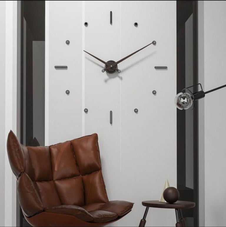 Momento 12 Wall Clock, Modern, Italy, 2019 For Sale at 1stDibs