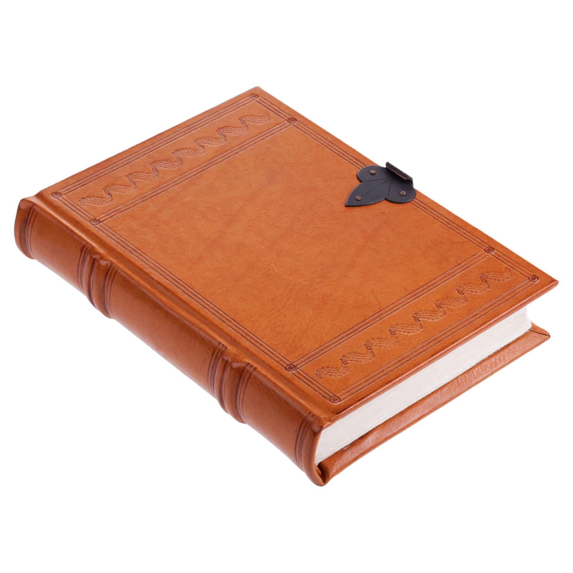 Monastico Storia Leather Book For Sale at 1stDibs