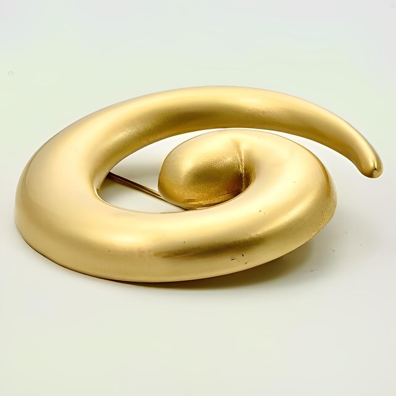 Monet Brushed Gold Plated Swirl Brooch circa 1980s For Sale at 1stDibs