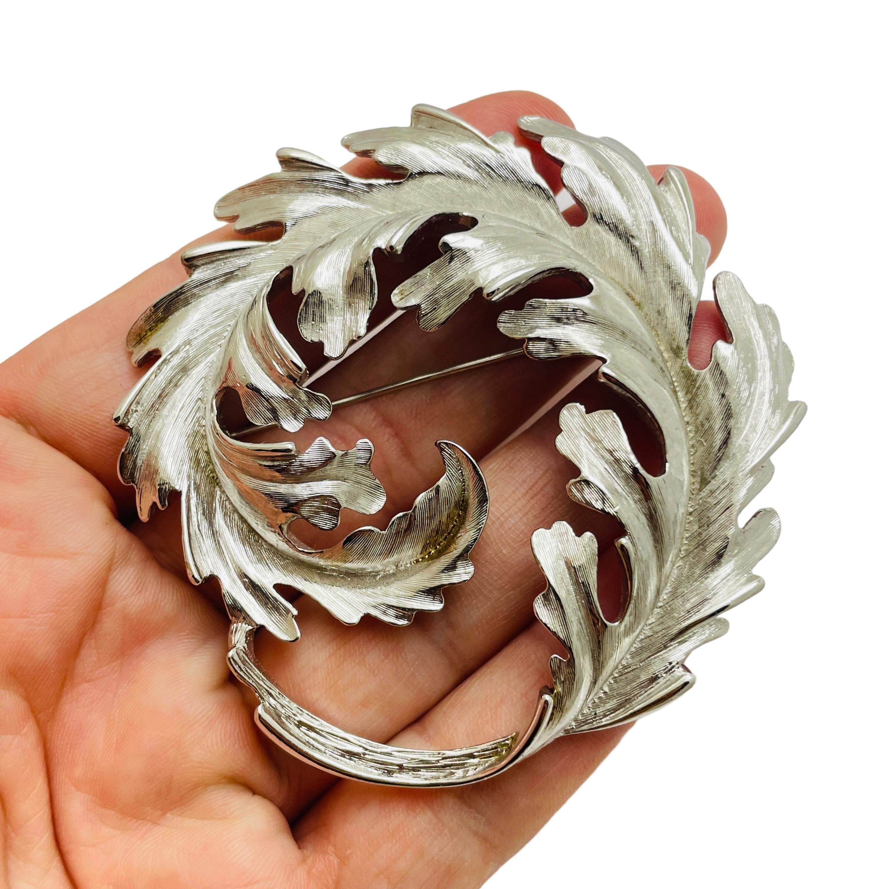MONET signed vintage silver designer brooch For Sale at 1stDibs