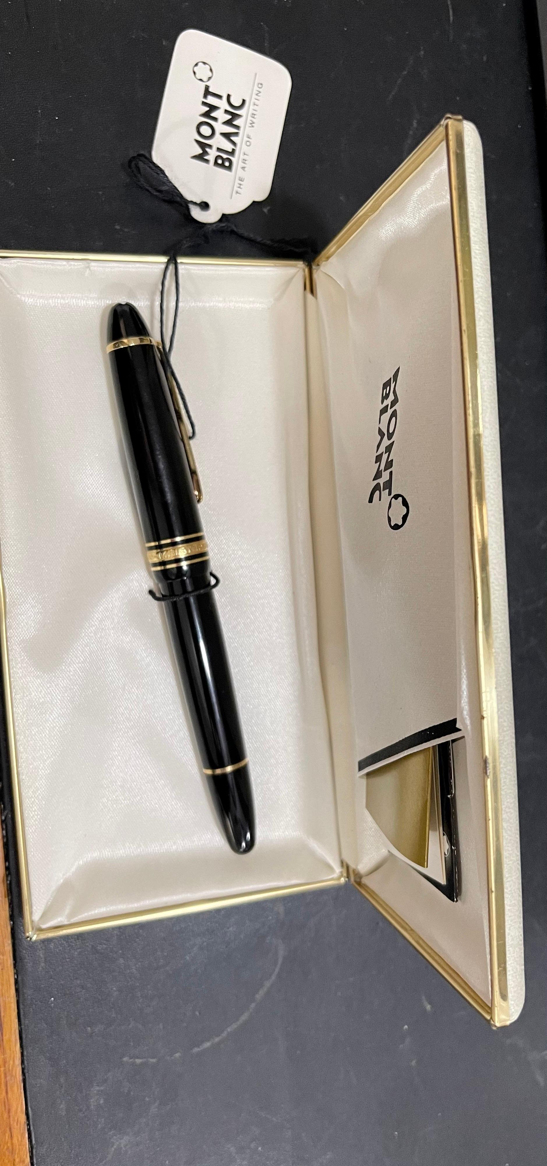 Montblanc Meisterstuck 146 Fountain Pen Gold Black 4810 14k Nib w/Case Excellent For Sale at ...