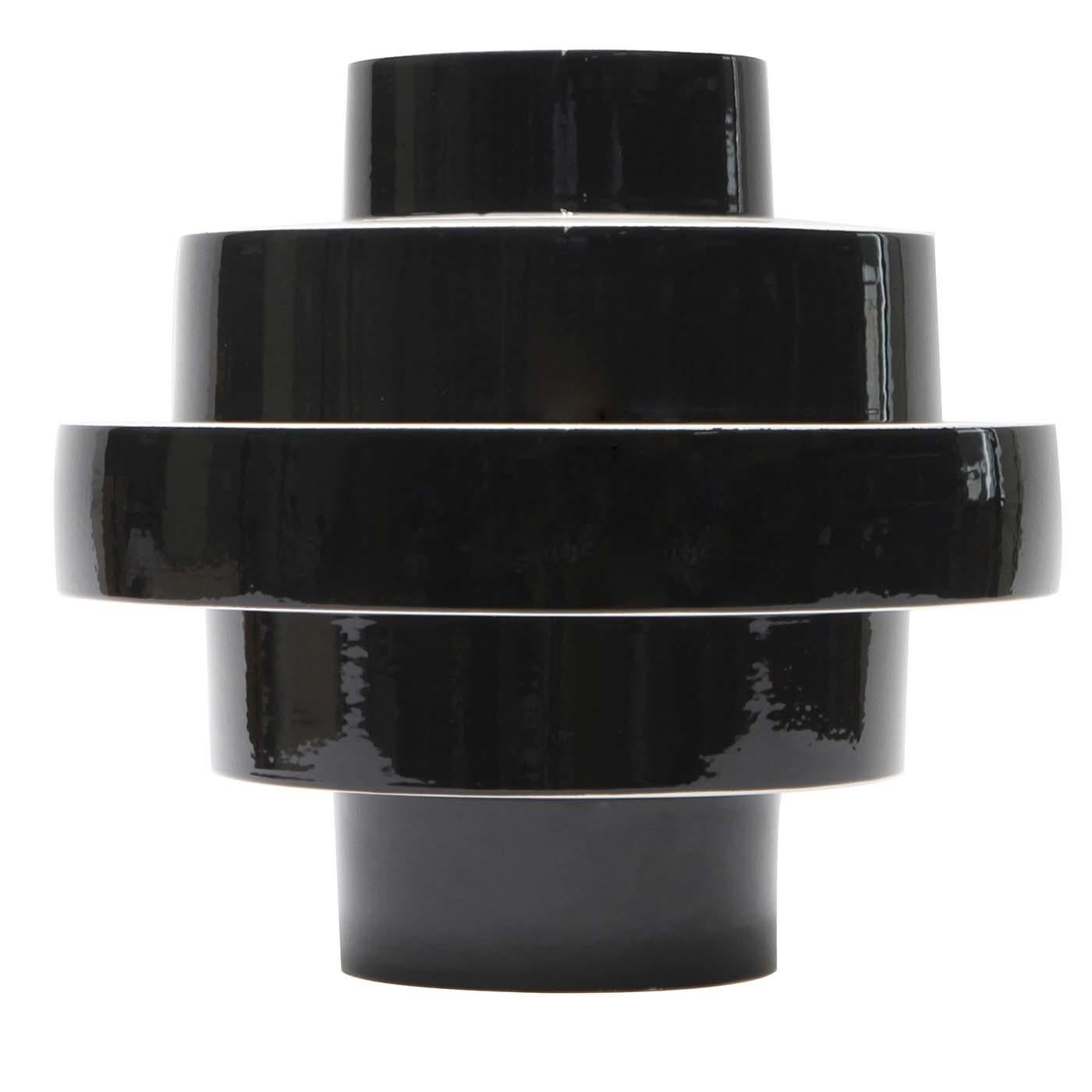 Monté Vase Black For Sale at 1stDibs