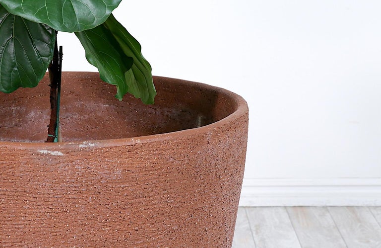 Monumental Stan Bitters Stoneware Ceramic Planter for Hans Sumpf For ...