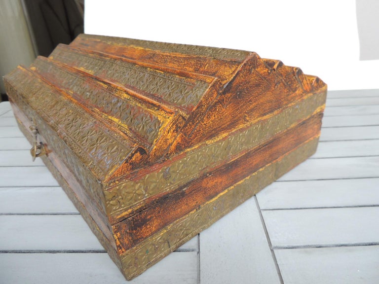 Large Scale Vintage Brass and Wood Indian Coffer/Box For Sale at 1stDibs