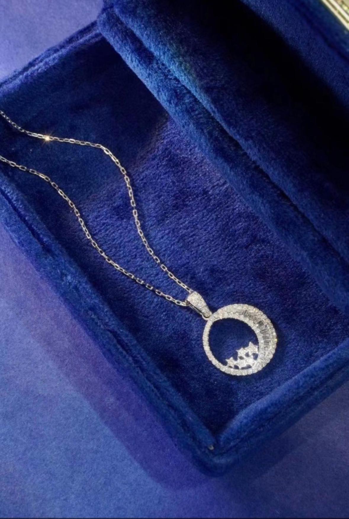 Moon and Stars shape Diamond 18k Gold pendant Necklace For Sale at 1stDibs
