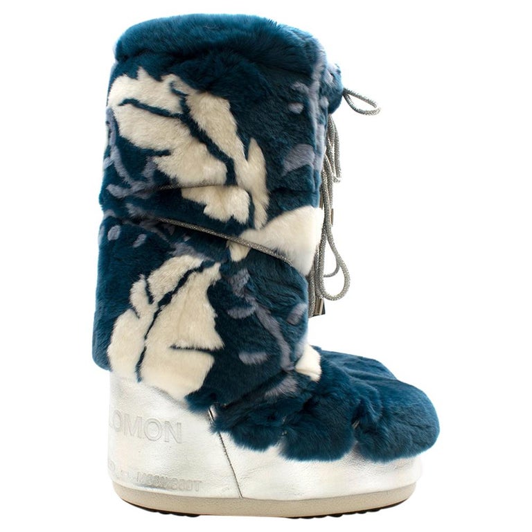 Moon Boot x Yves Salomon Blue Rabbit Fur Boots 39-41 For Sale at ...