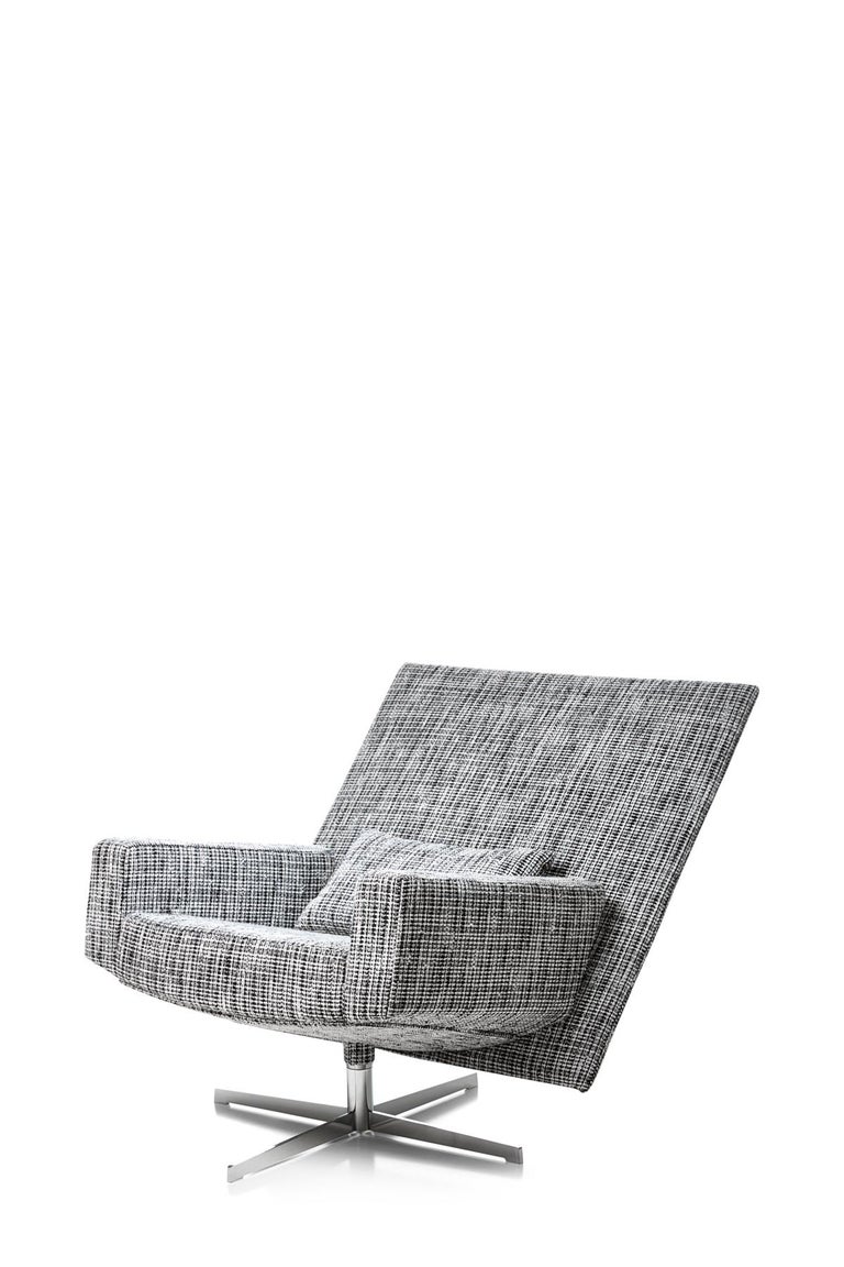 Moooi Jackson Chair in Boucle, Black and White Upholstery with Steel ...