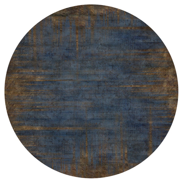 Moooi Large Quiet Collection Patina Fog Round Rug in Soft Yarn ...