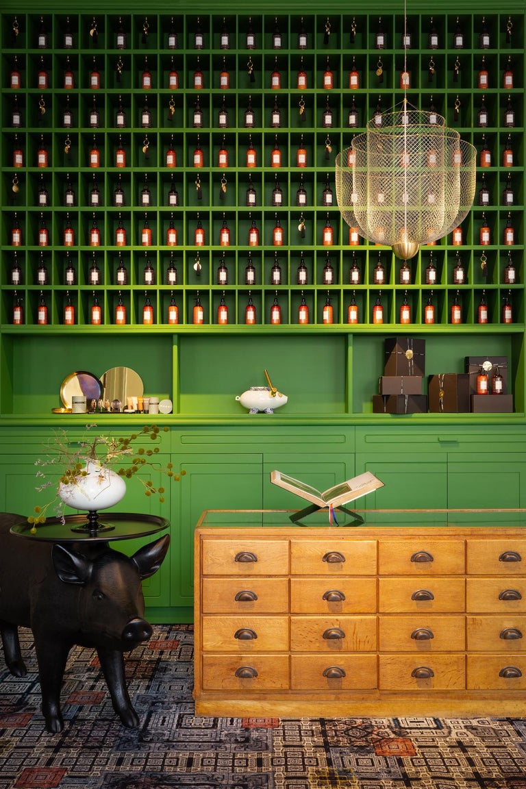 Moooi Pig Table in Polyester and ABS with Black Finish by Front For ...