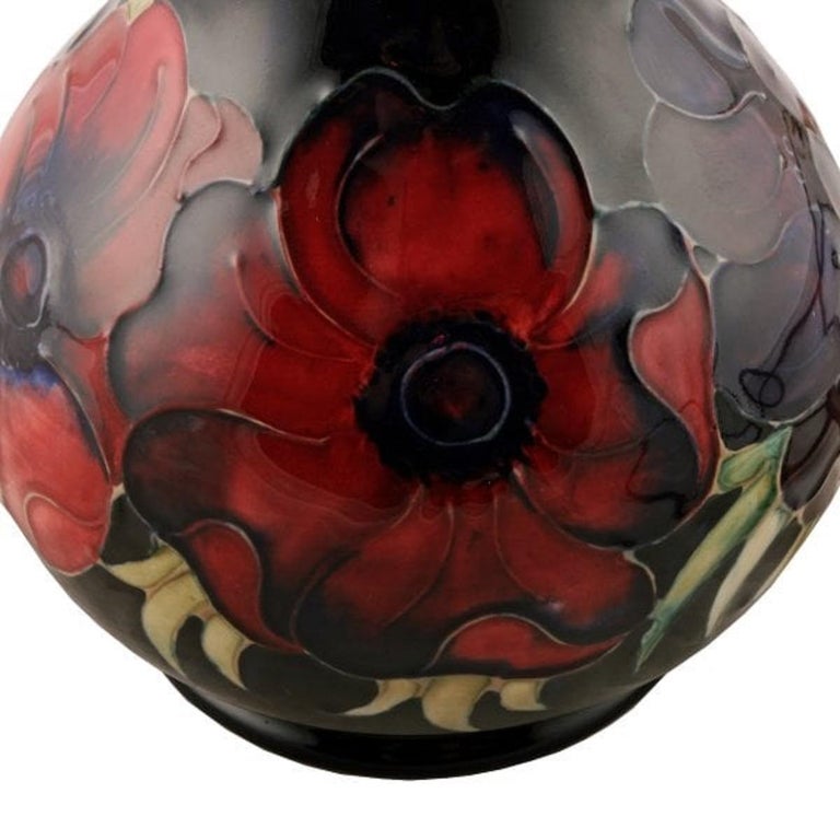 Moorcroft Pansy Pattern Table Lamp, 20th Century For Sale at 1stDibs