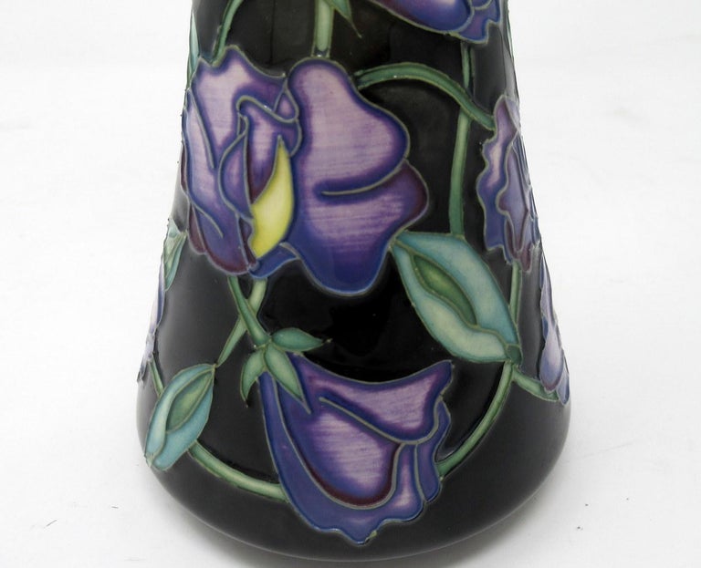 Moorcroft Sweet Pea Pattern Large Flower Vase Hand Decorated Artist ...