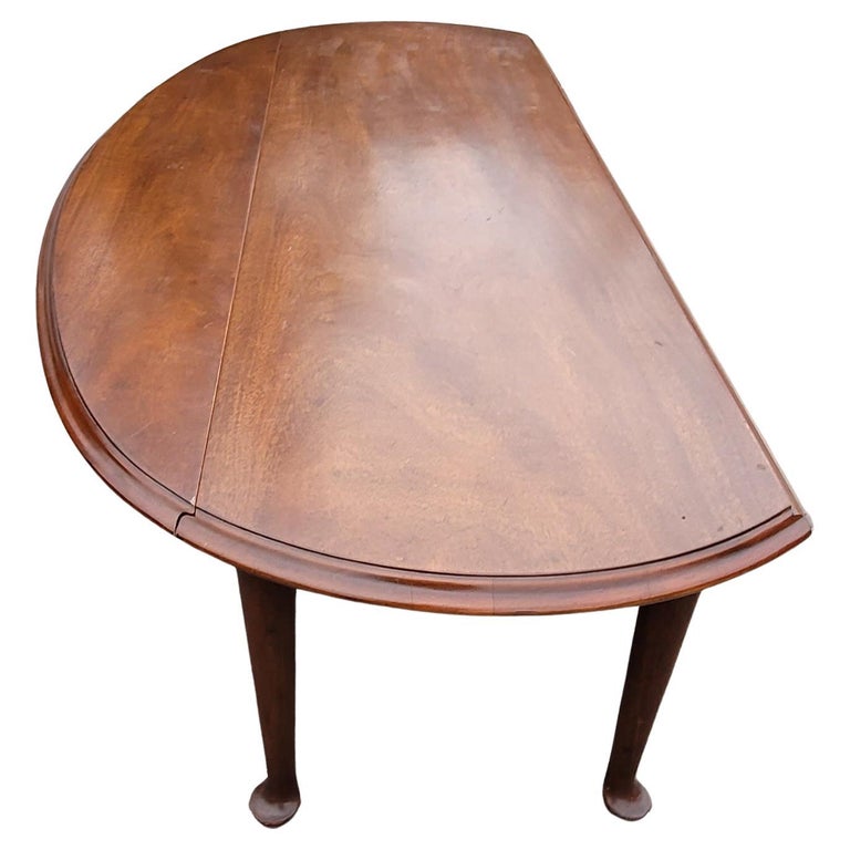Morganton Tidewater Collection Large Oval Mahogany Dropleaf Cocktail ...