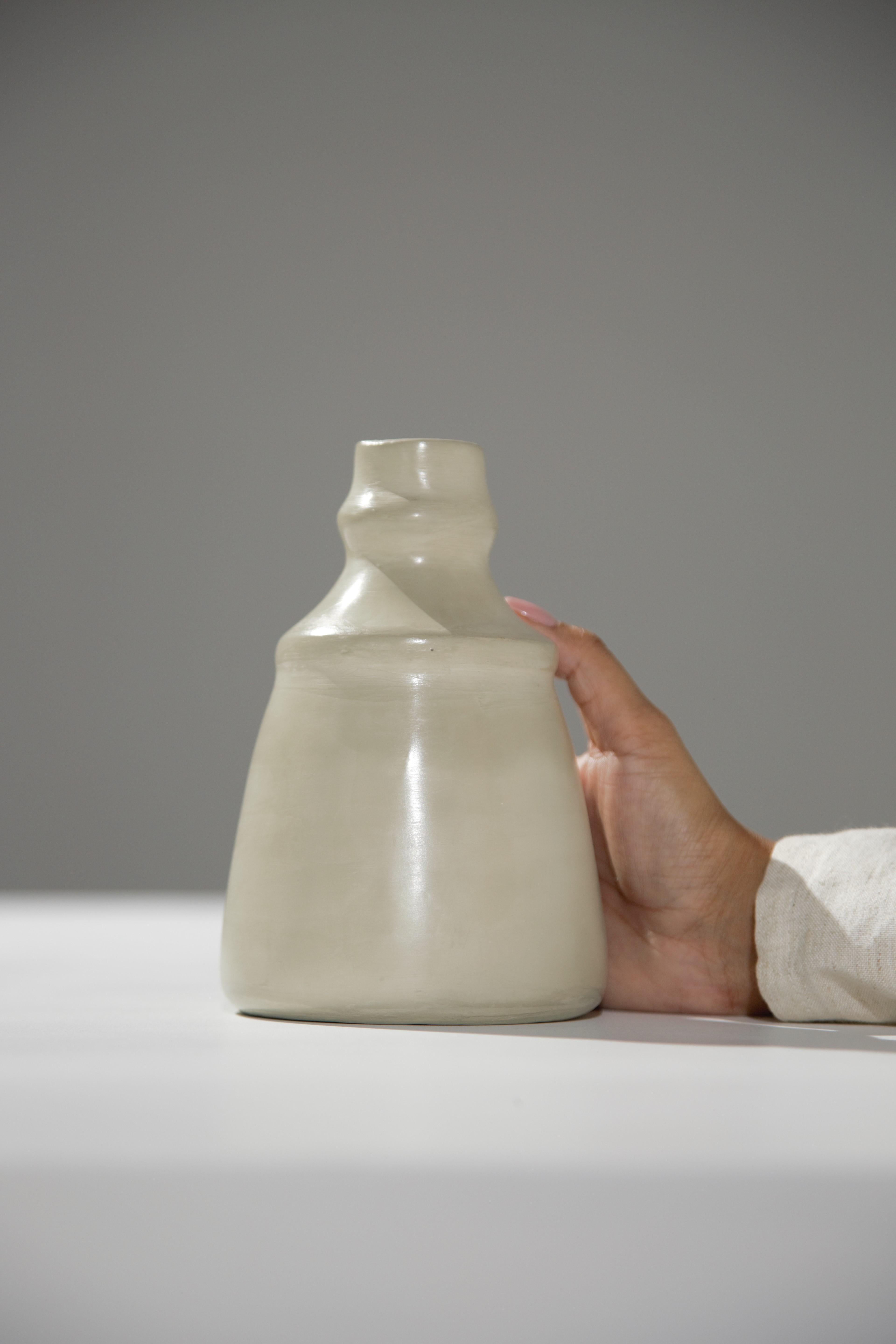 Moroccan Ceramic Hamou Vase - Egg Shell For Sale at 1stDibs