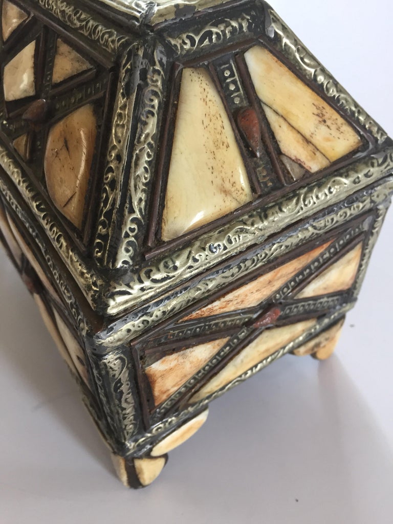 Moroccan Decorative Jewelry Box Inlaid with Bone and Silvered Brass at ...