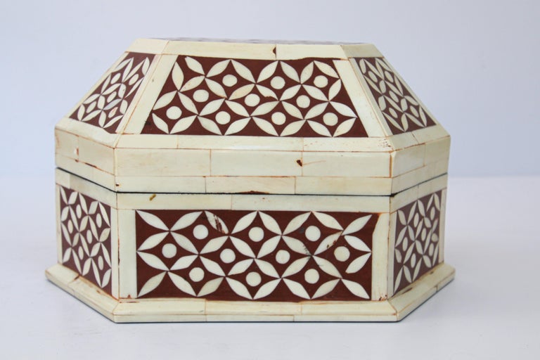 Moroccan Decorative Trinkets Boxes Inlaid with White Bone at 1stDibs