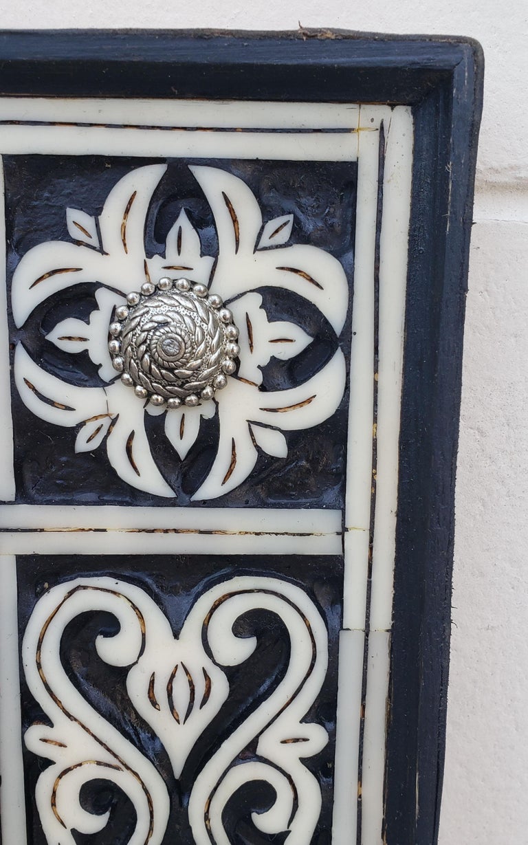 Moroccan Rectangular Camel Bone Mirror, Har 21 For Sale at 1stDibs