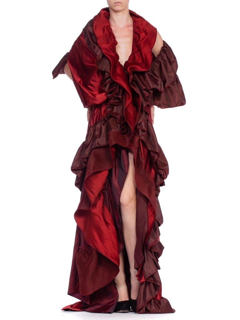 Gown For Sale at 1stDibs