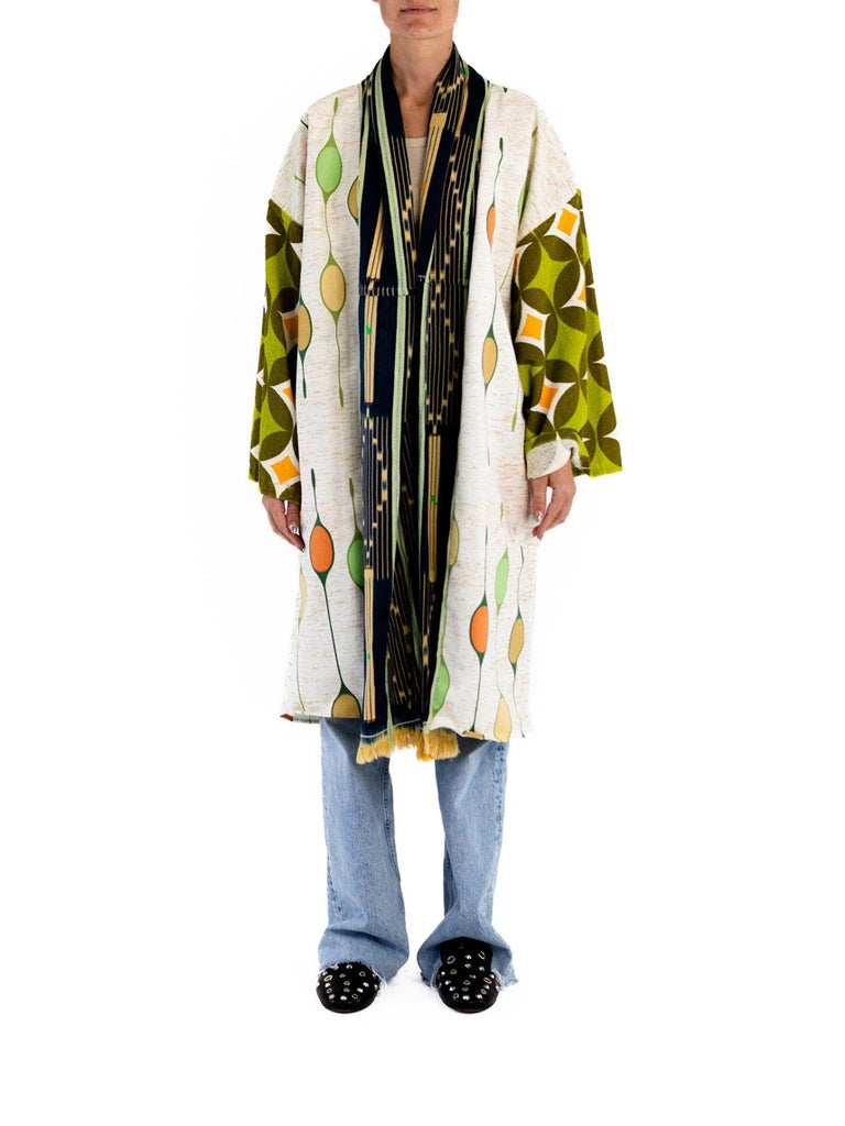 MORPHEW COLLECTION Cream and Green Cotton Tear Drop Design Beach Coat ...