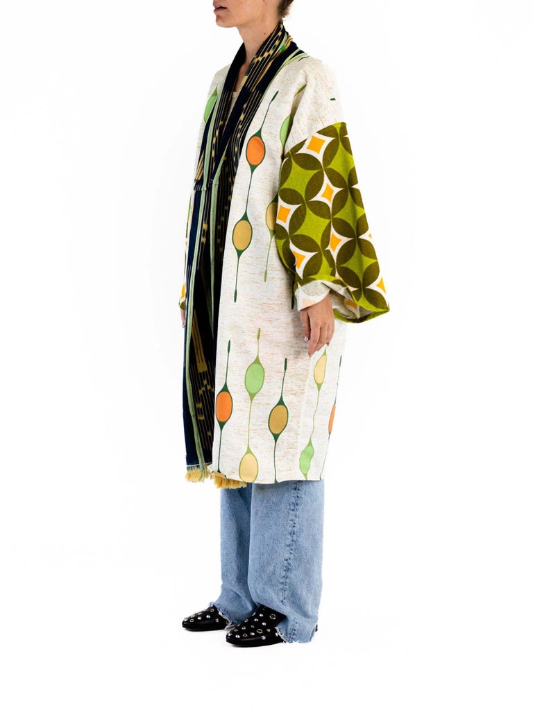 MORPHEW COLLECTION Cream and Green Cotton Tear Drop Design Beach Coat ...