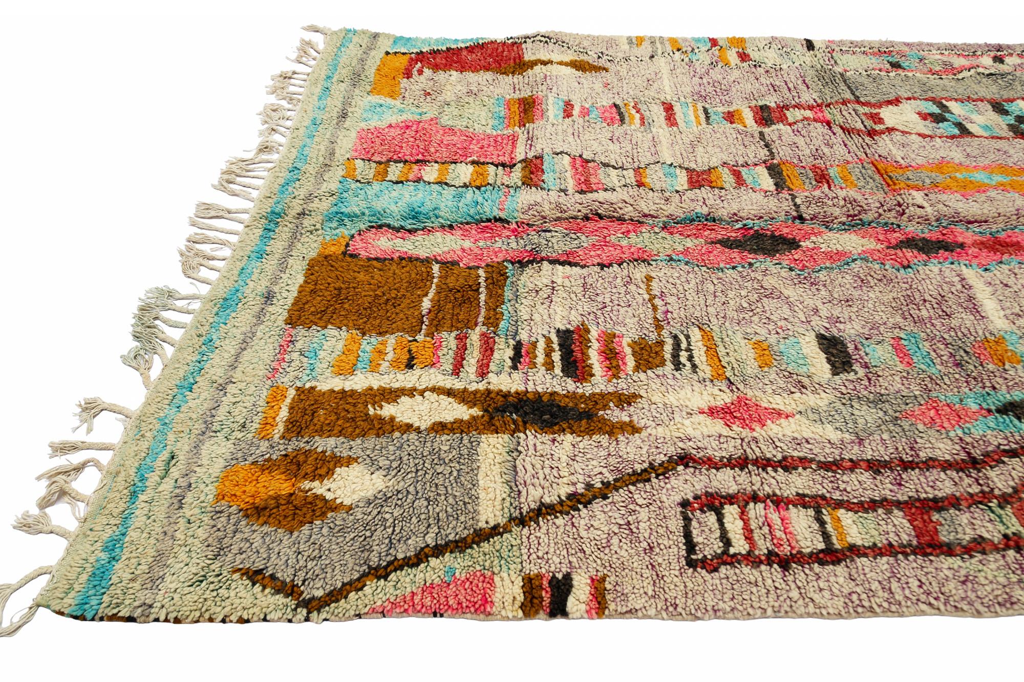 Morrocan Boujaad rug / Bohemian Amazigh Shag Rug For Sale at 1stDibs