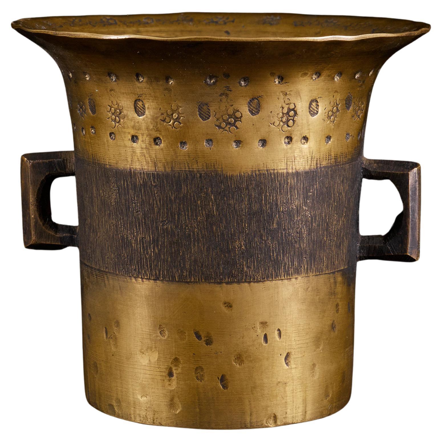 Dutch Silver Miniature Mortar and Pestle For Sale at 1stDibs