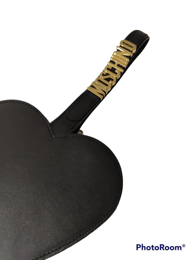 Moschino black leather heart Handbag For Sale at 1stDibs | moschino ...