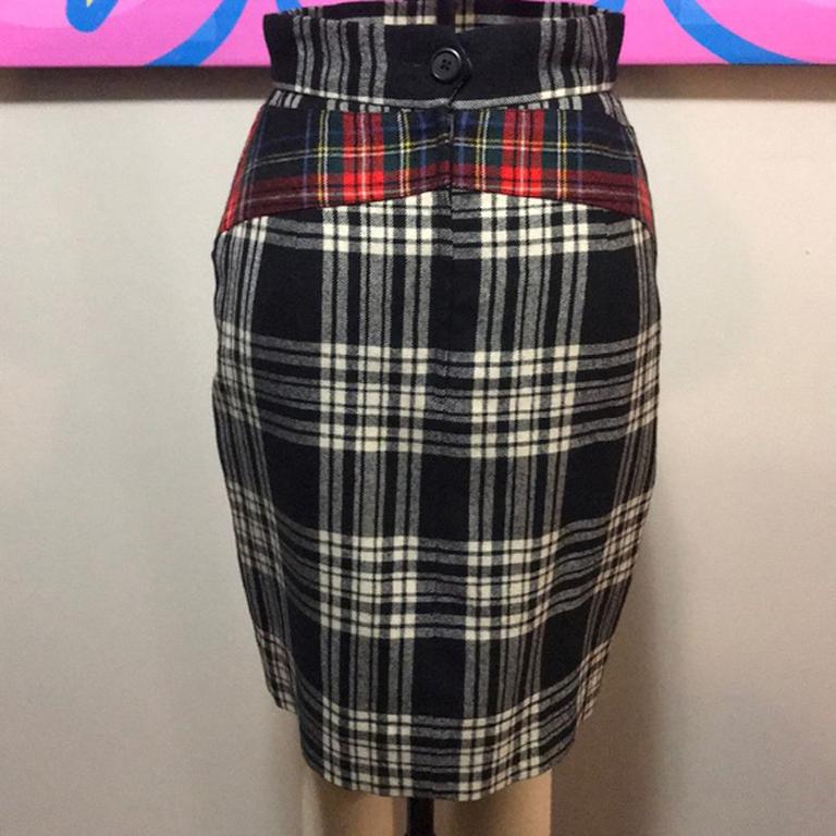 Moschino Cheap and Chic Question Mark Plaid Skirt For Sale at 1stDibs