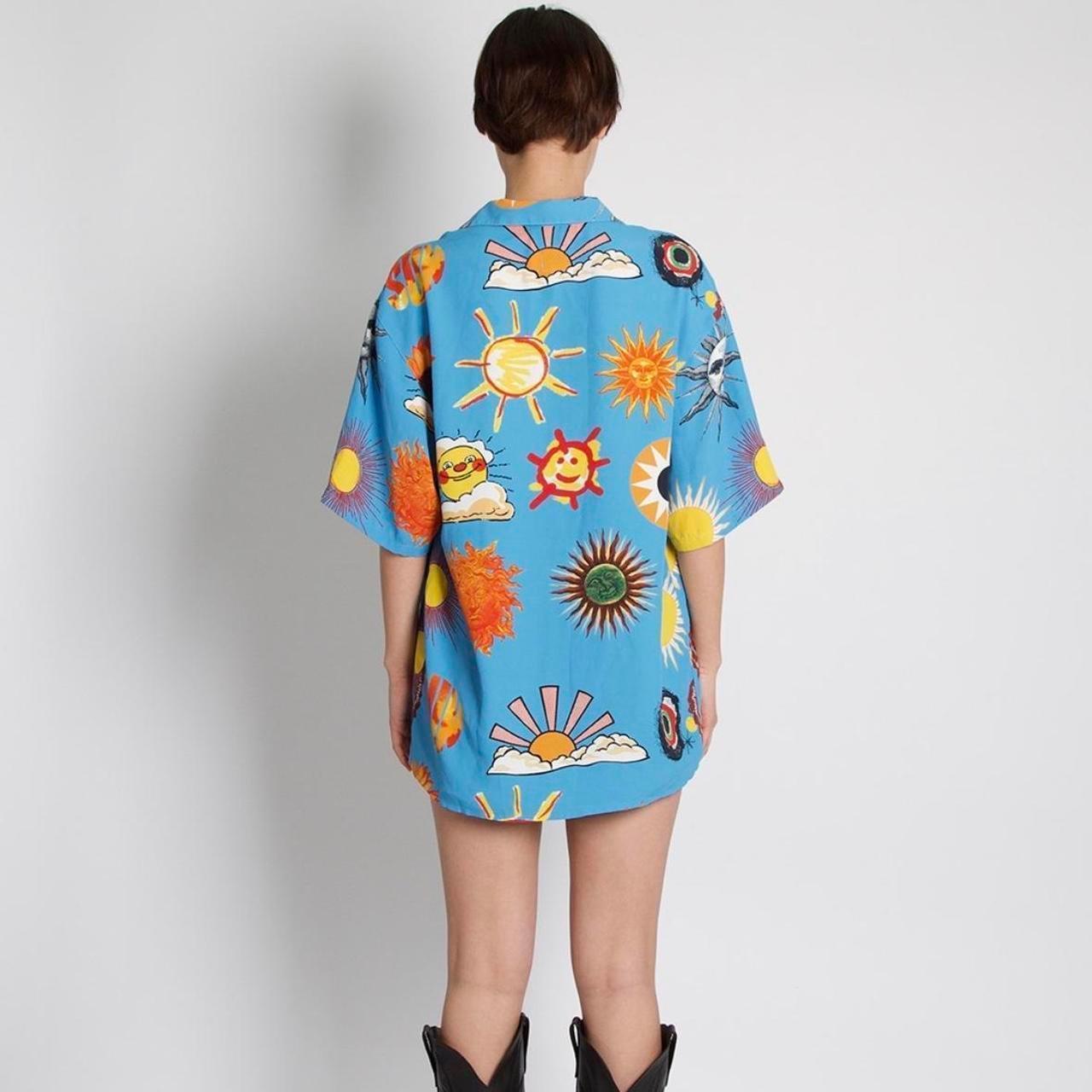 Moschino Printed Sun Shirt For Sale at 1stDibs