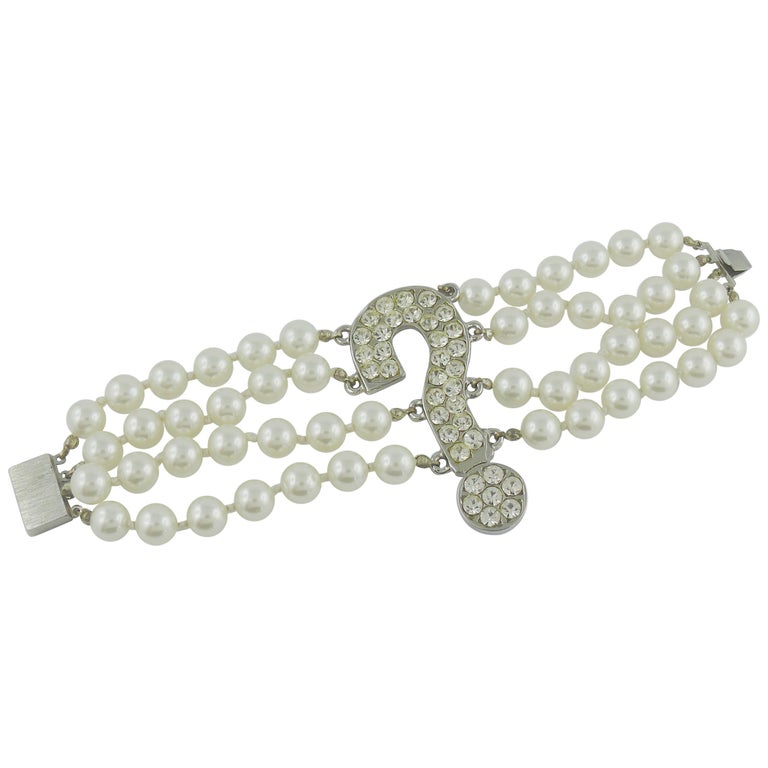 Moschino Vintage Iconic Question Mark Multi Strand Pearl Bracelet For ...