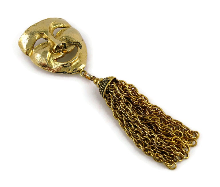 Moschino Vintage Massive Gold Toned Comedy Mask Brooch For Sale at 1stDibs