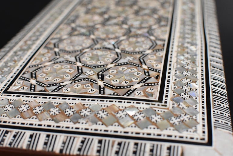 Mother-of-Pearl Jewelry Box, Inlaid Box with Key For Sale at 1stDibs